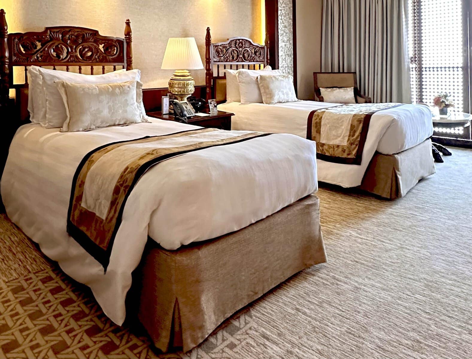 Superior Club Room - The Manila Hotel